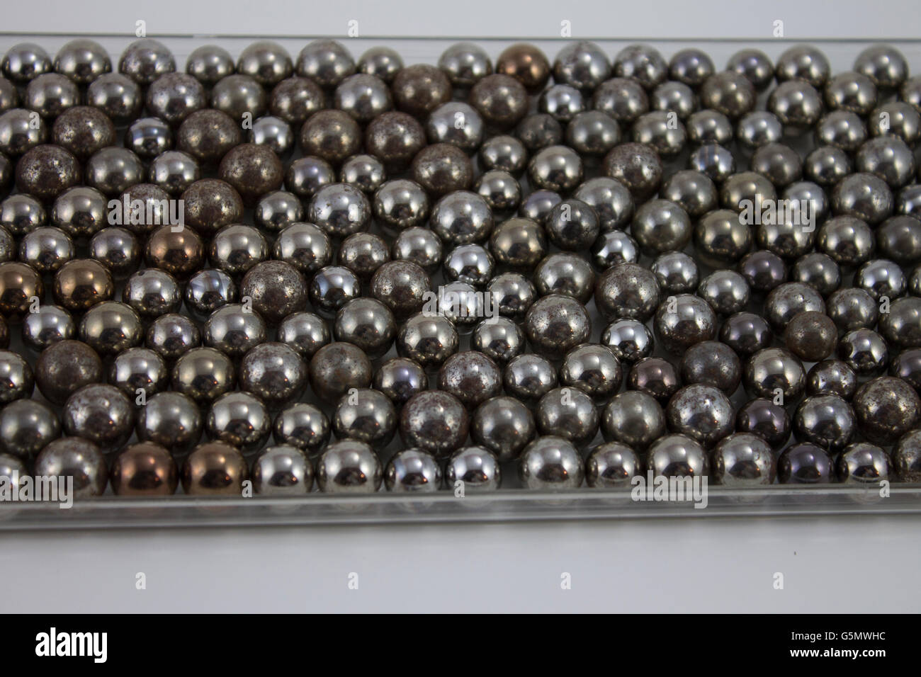 Tray of ball bearings Stock Photo - Alamy