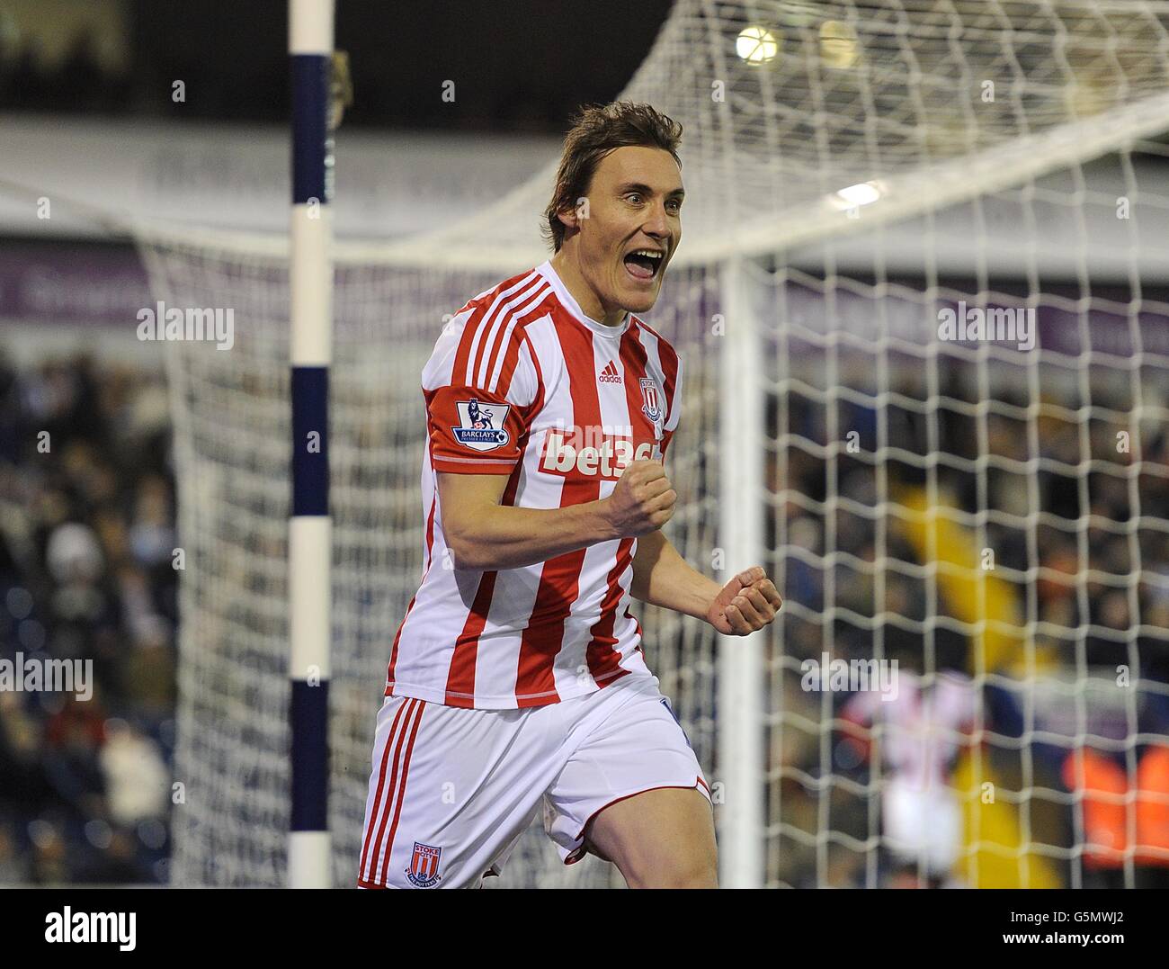 Stoke City's Dean Whitehead celebrates after scoring his team's opening ...