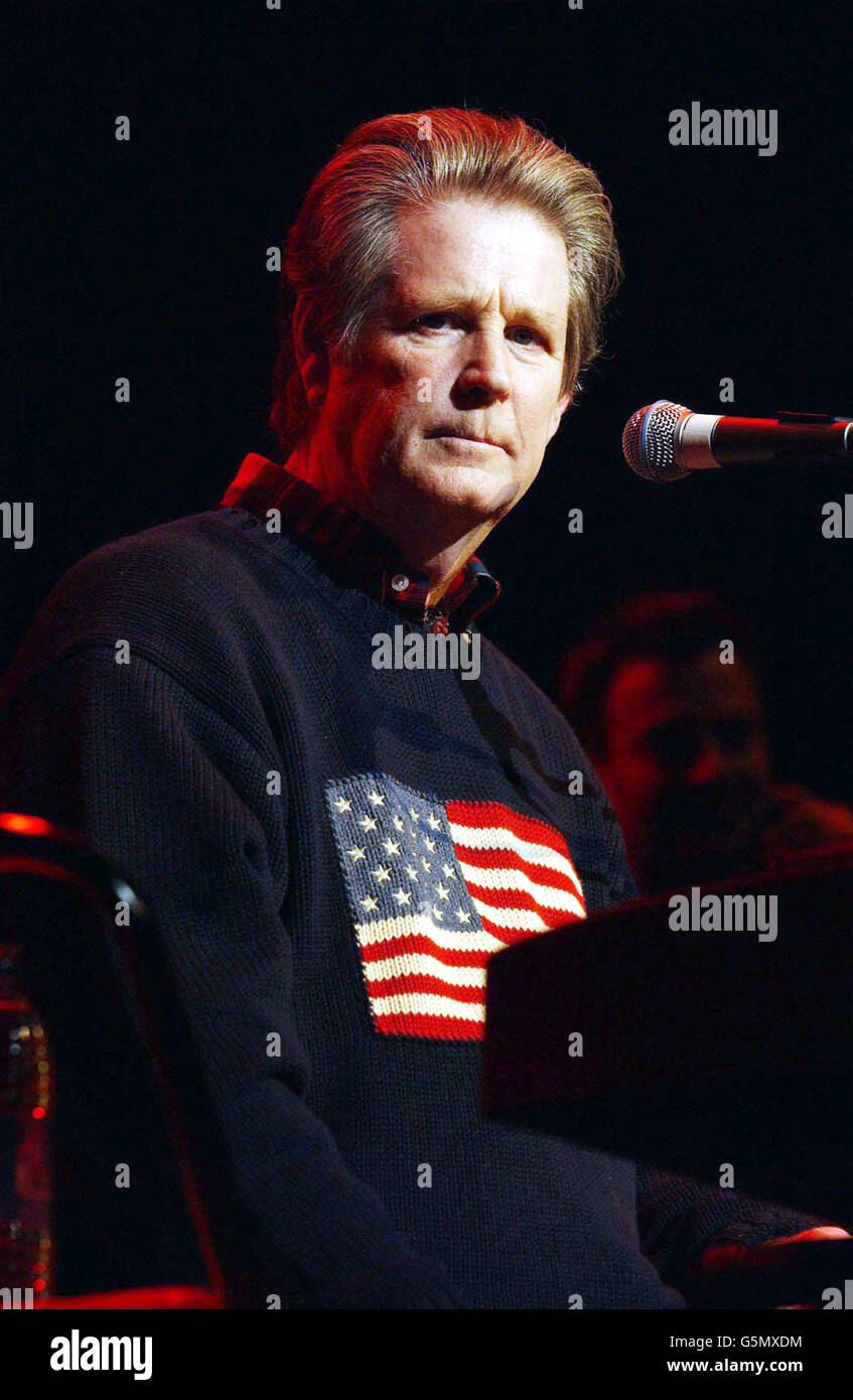 Brian wilson in concert hi-res stock photography and images - Alamy