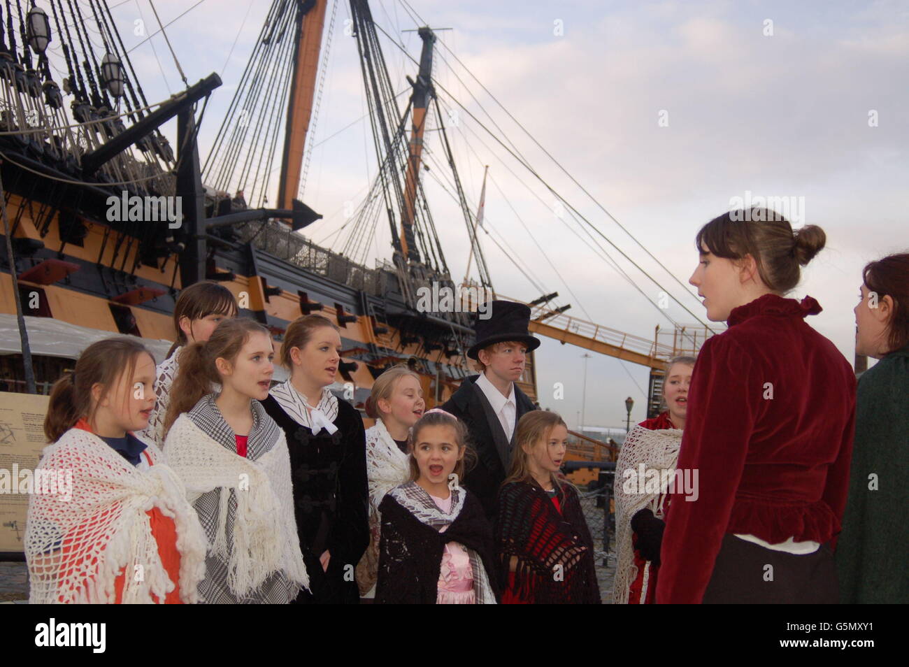Victorian festival and portsmouth hi-res stock photography and images ...