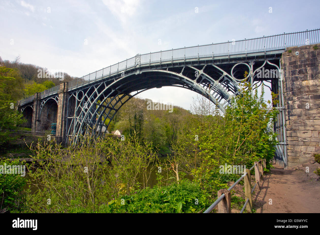 Bridge ironbridge shropshire hi-res stock photography and images - Alamy
