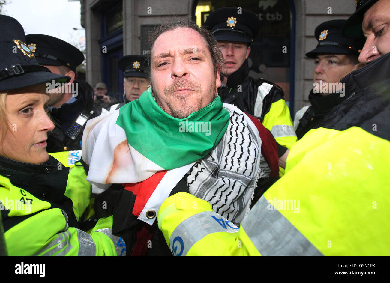 Protesters gather in Dublin Stock Photo - Alamy