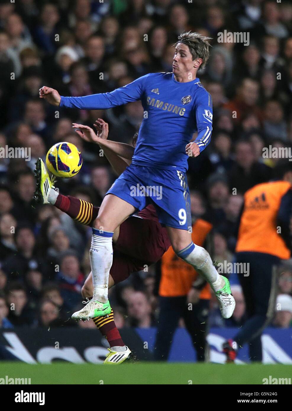Manchester citys fernando torres hi-res stock photography and images ...