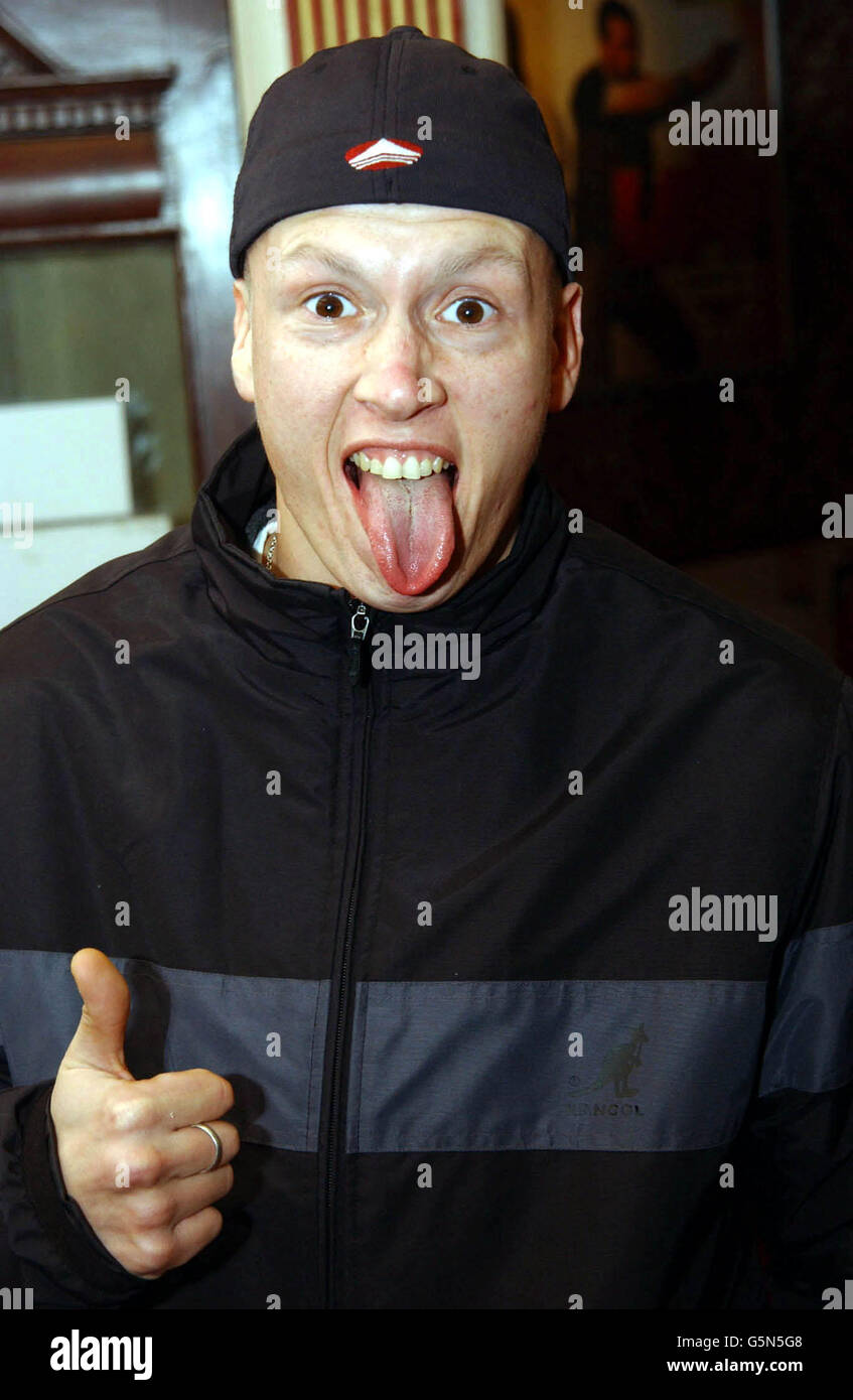 Big brother contestant bubble hi-res stock photography and images - Alamy