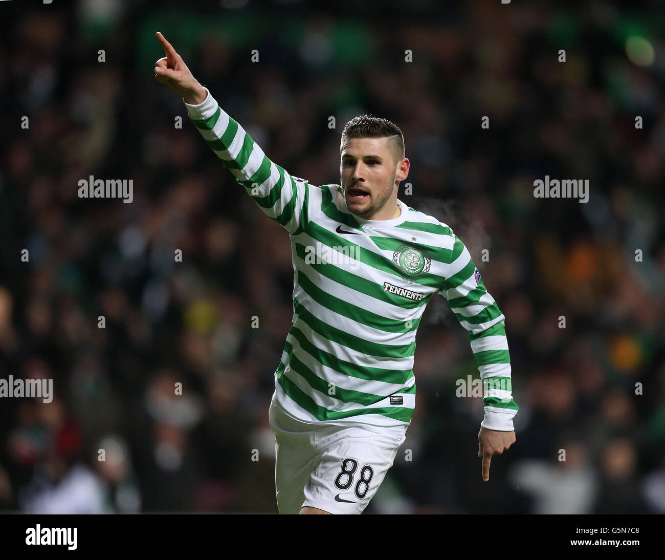 Gary hooper celtic goal hi-res stock photography and images - Alamy
