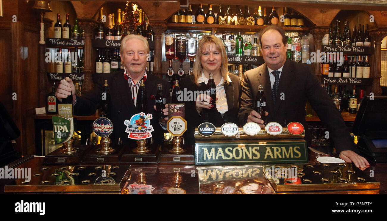 Road Safety Minister Stephen Hammond MP (right) with Coca Cola ...