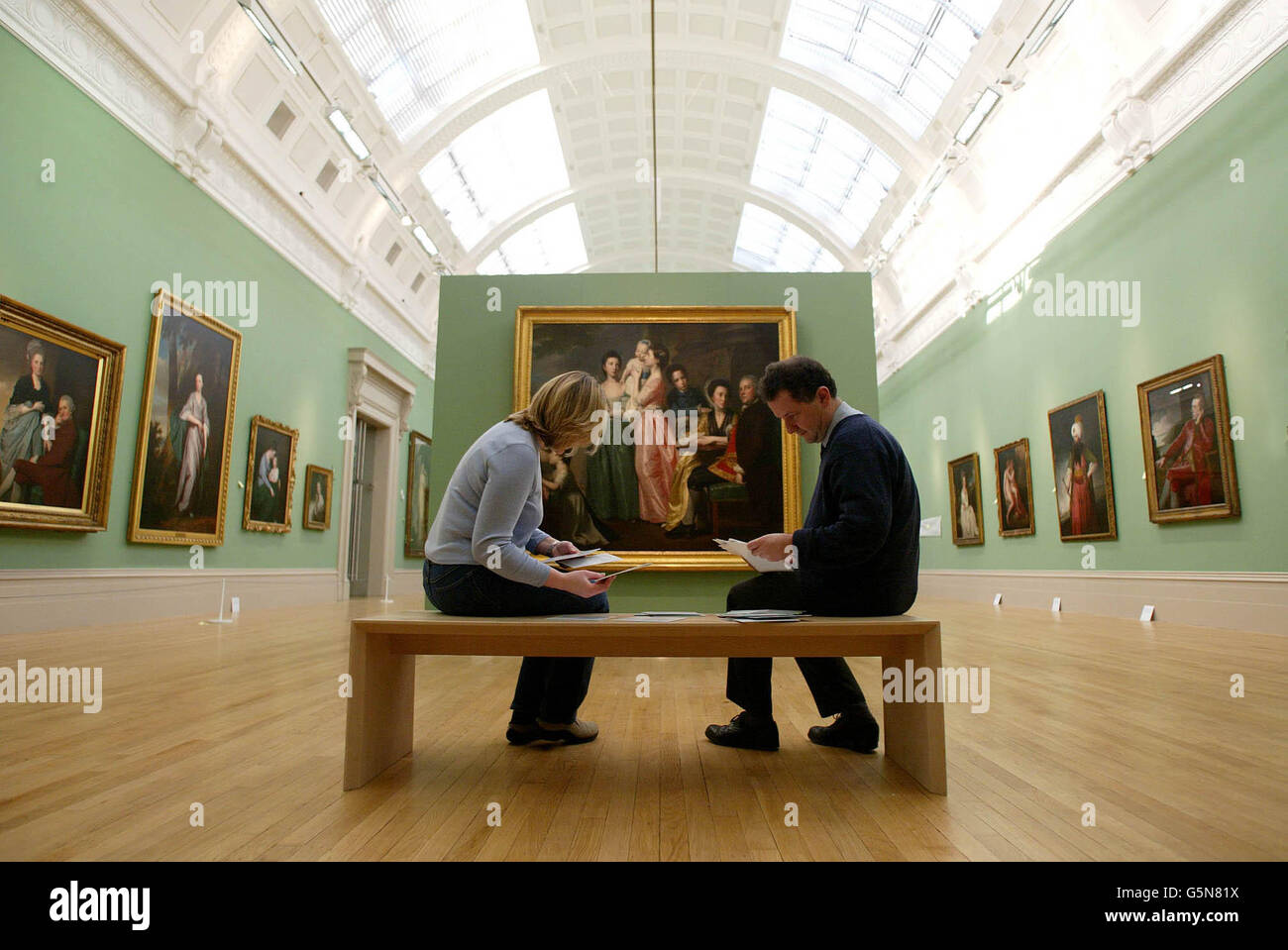 Liverpool walker art gallery paintings hi-res stock photography and ...