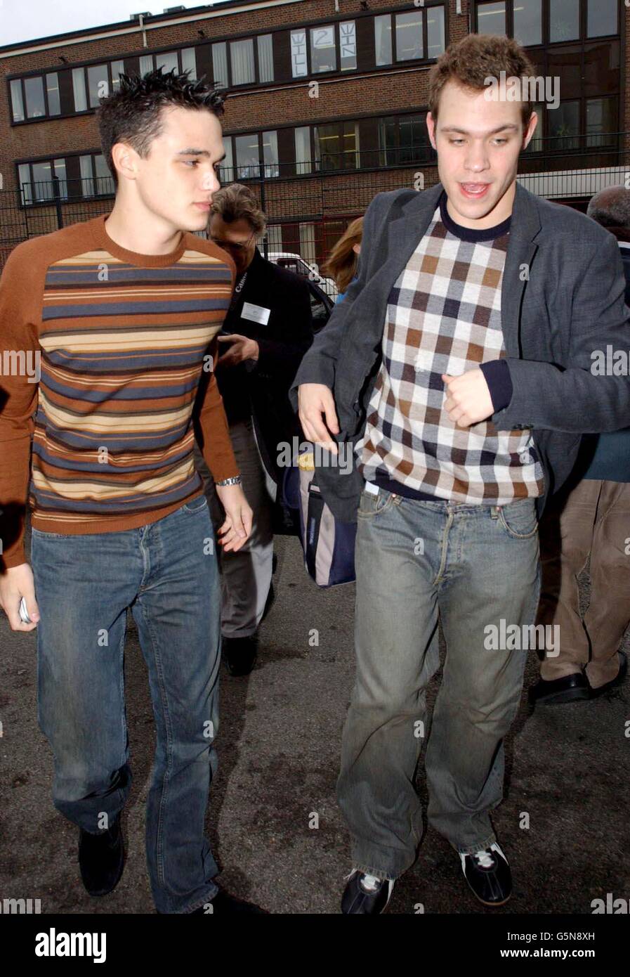 Pop idols gareth gates hi-res stock photography and images - Alamy