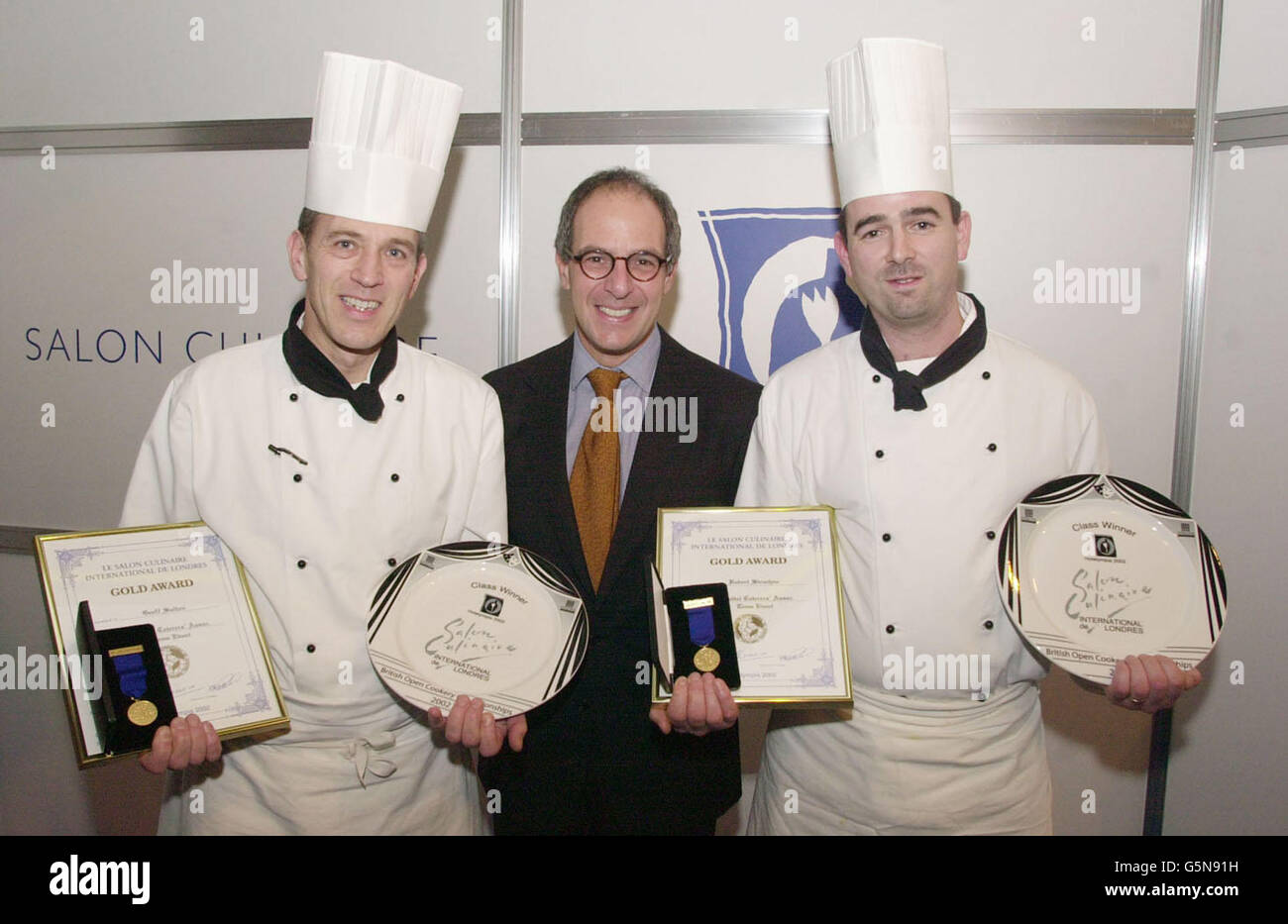 Robert Strachan (right) and Geoff Sutton (left), both Chefs at ...