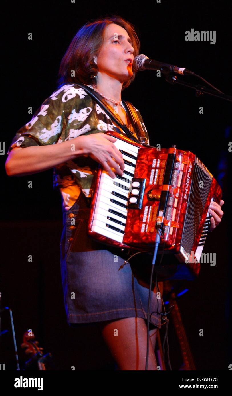 Anna ryder performing on stage at the fairport convention hi-res stock ...