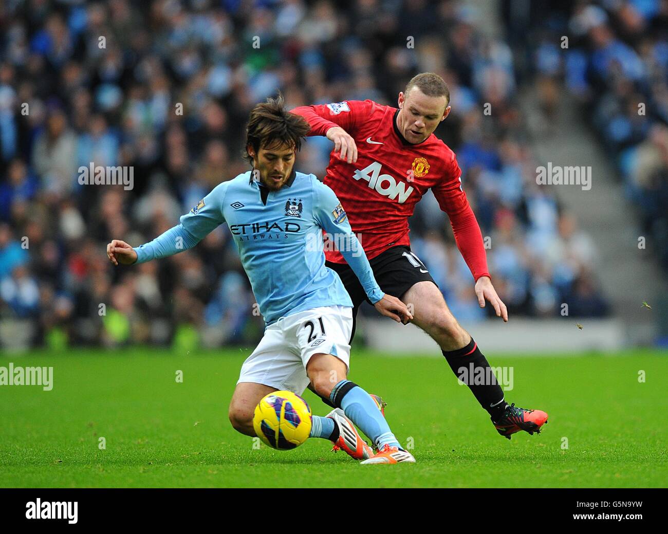 David silva manchester united hi-res stock photography and images - Alamy
