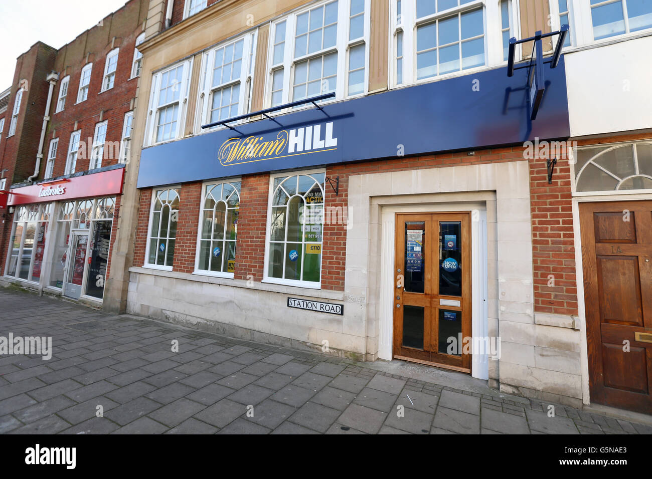 William hill shop opening hi-res stock photography and images - Alamy
