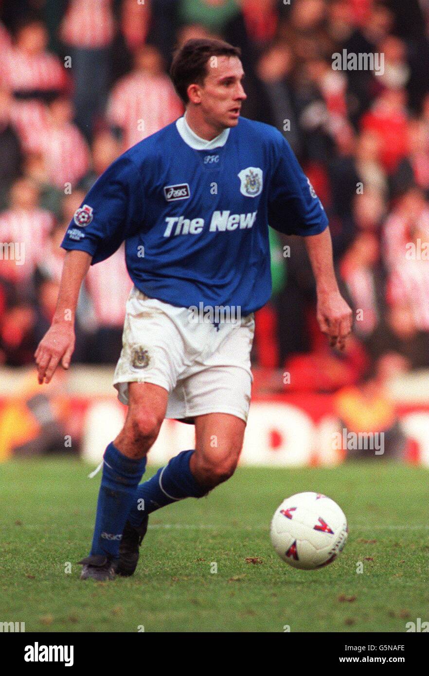 Robbie pethick hi-res stock photography and images - Alamy