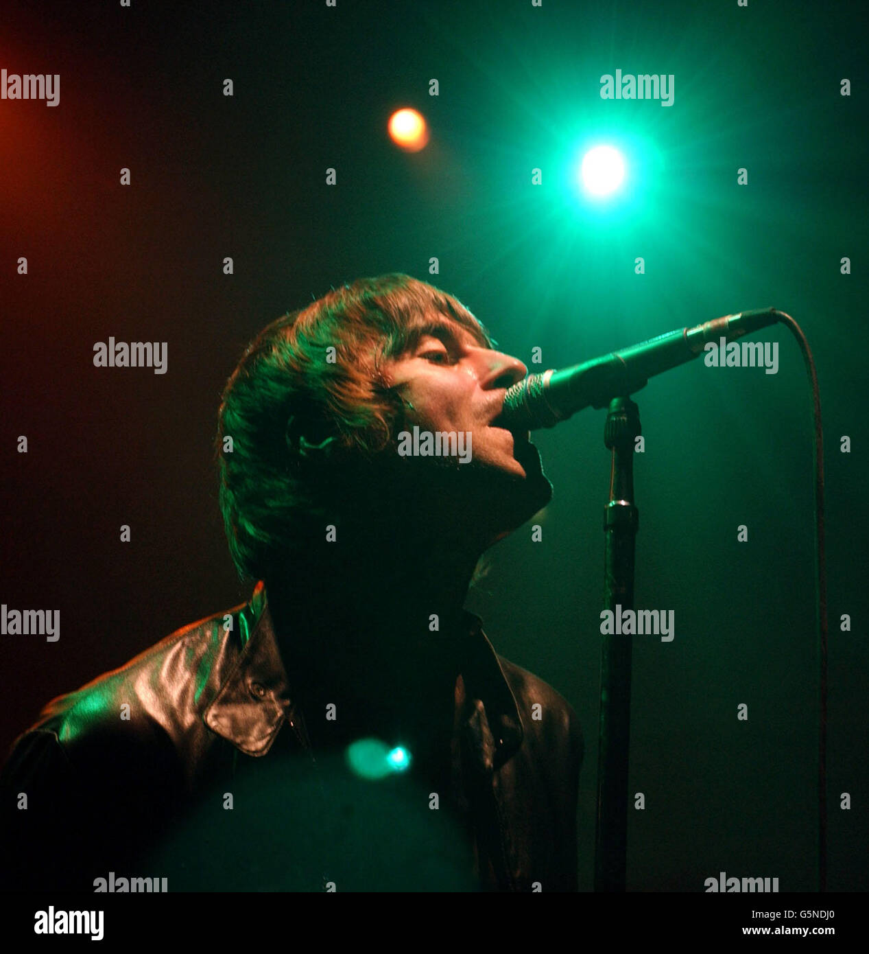 Oasis Concert at the Royal Albert Hall Stock Photo - Alamy