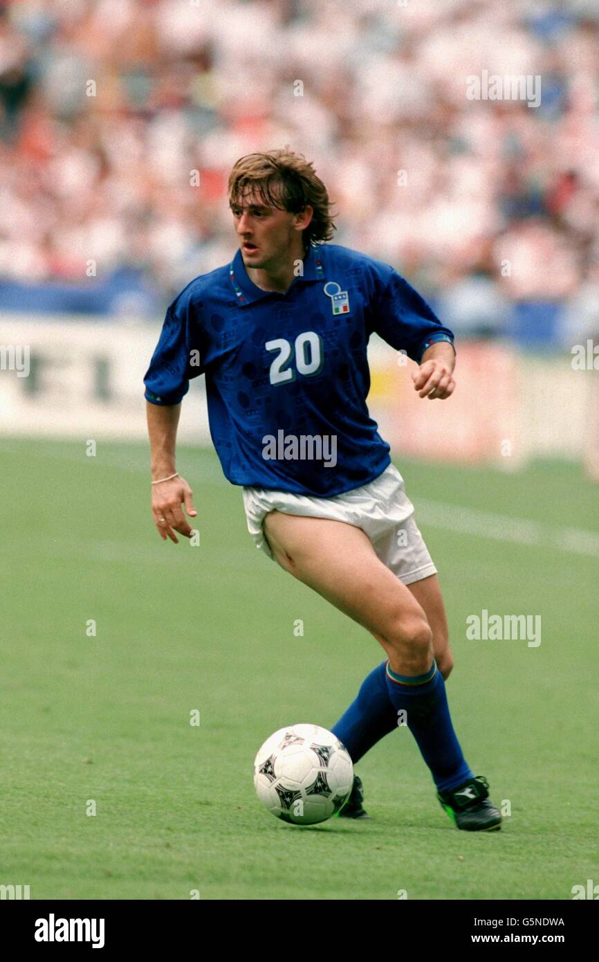 Soccer - World Cup 1994 - Mexico v Italy. Giuseppe Signori, Italy Stock ...