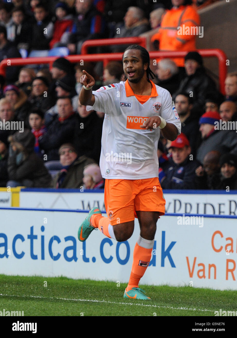 Blackpool's Nathen Delfouneso celebrates scoring his sides first goal ...