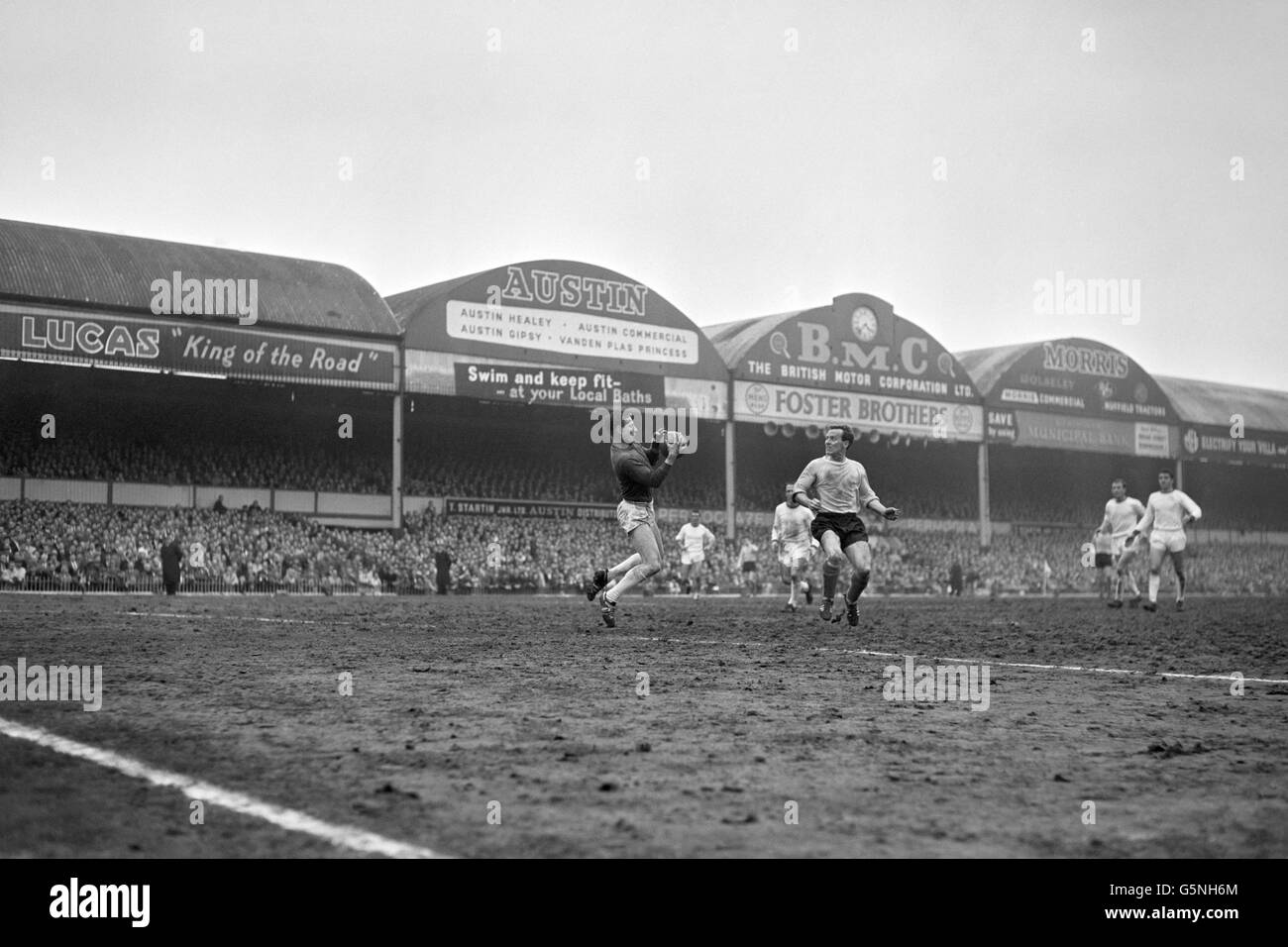 Manchester United goalkeeper David Gaskell stops a powerful shot from ...