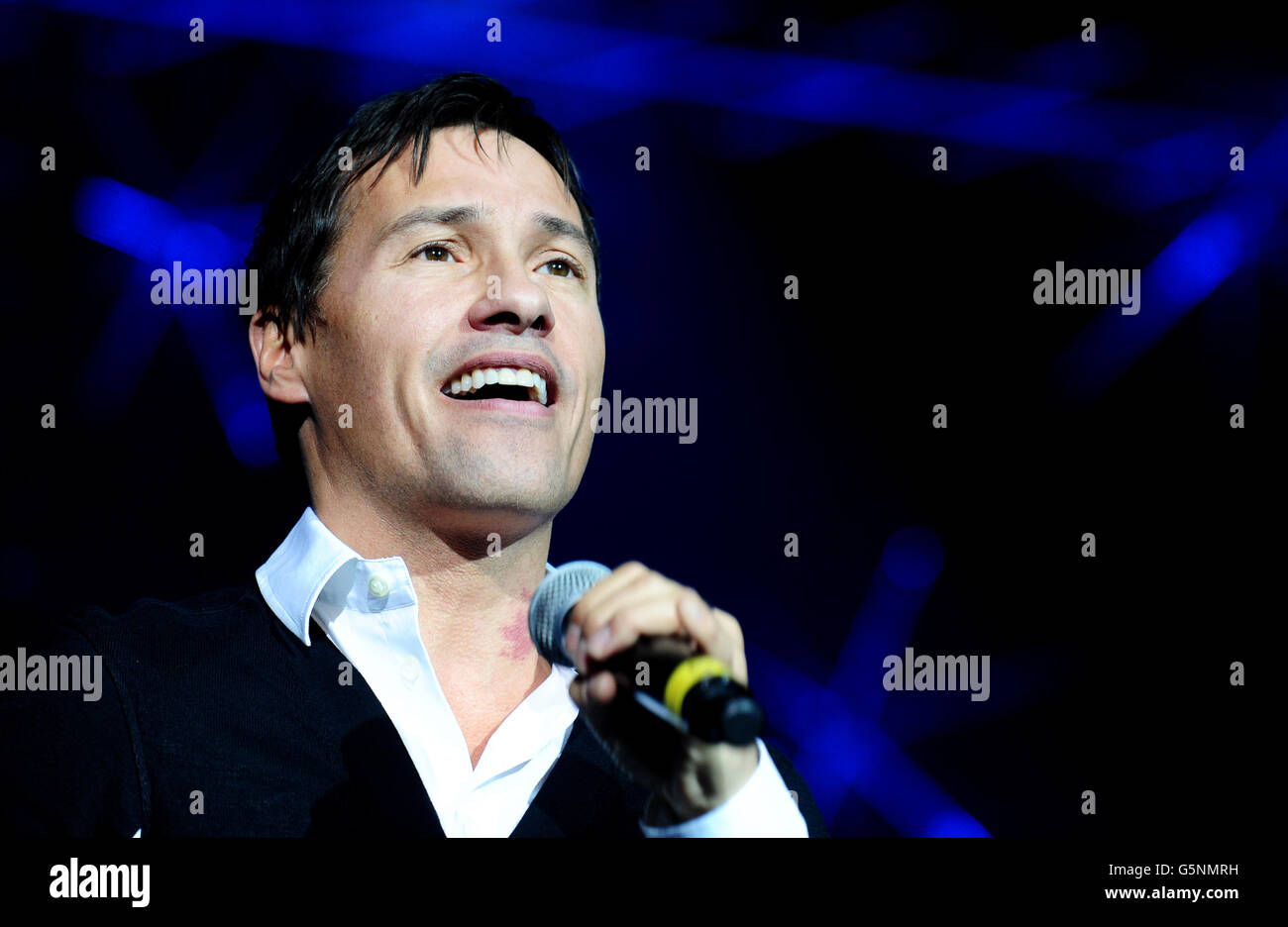 The Hit Factory Live Christmas Cracker concert Stock Photo - Alamy