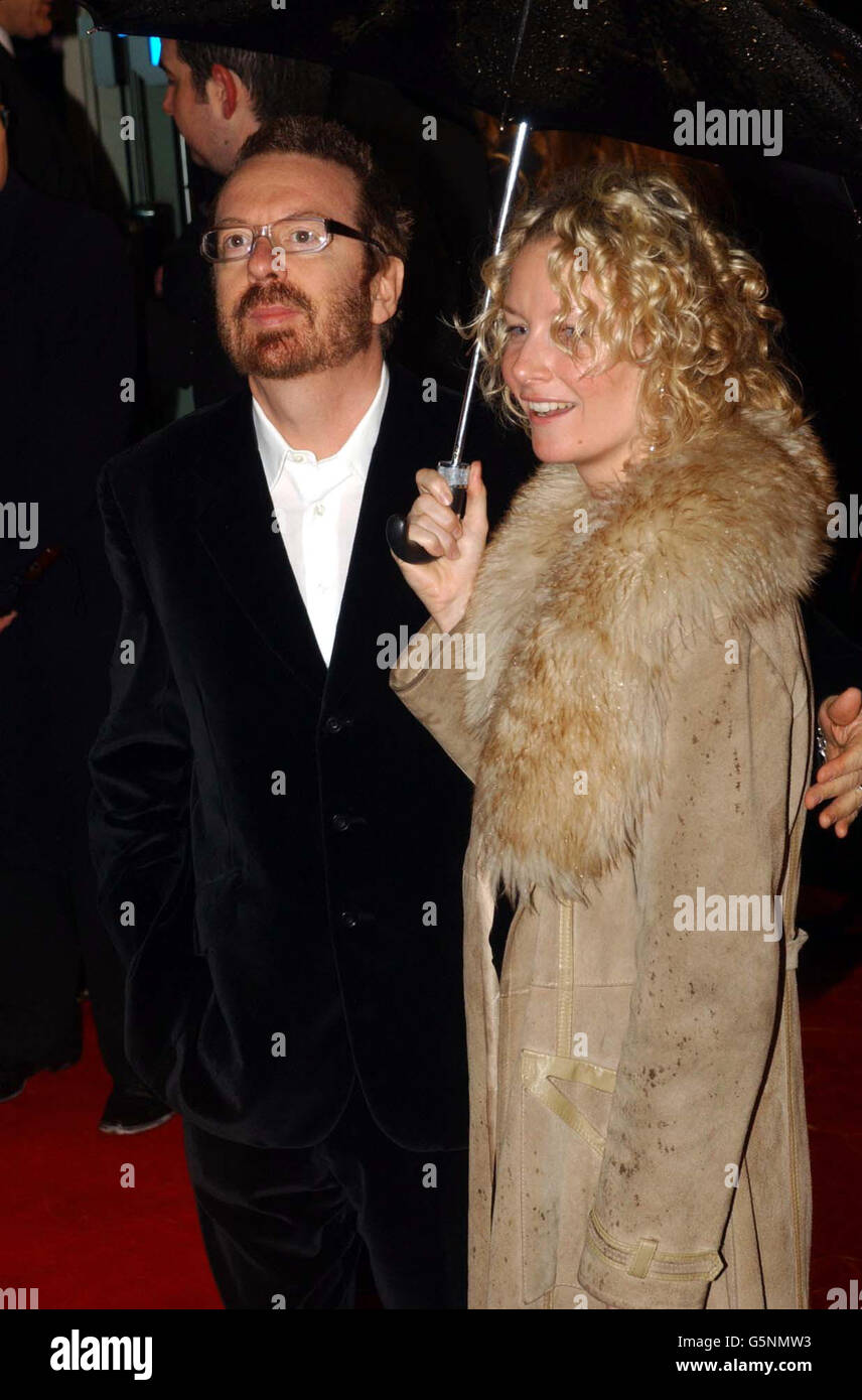 Dave stewart musician hi-res stock photography and images - Alamy