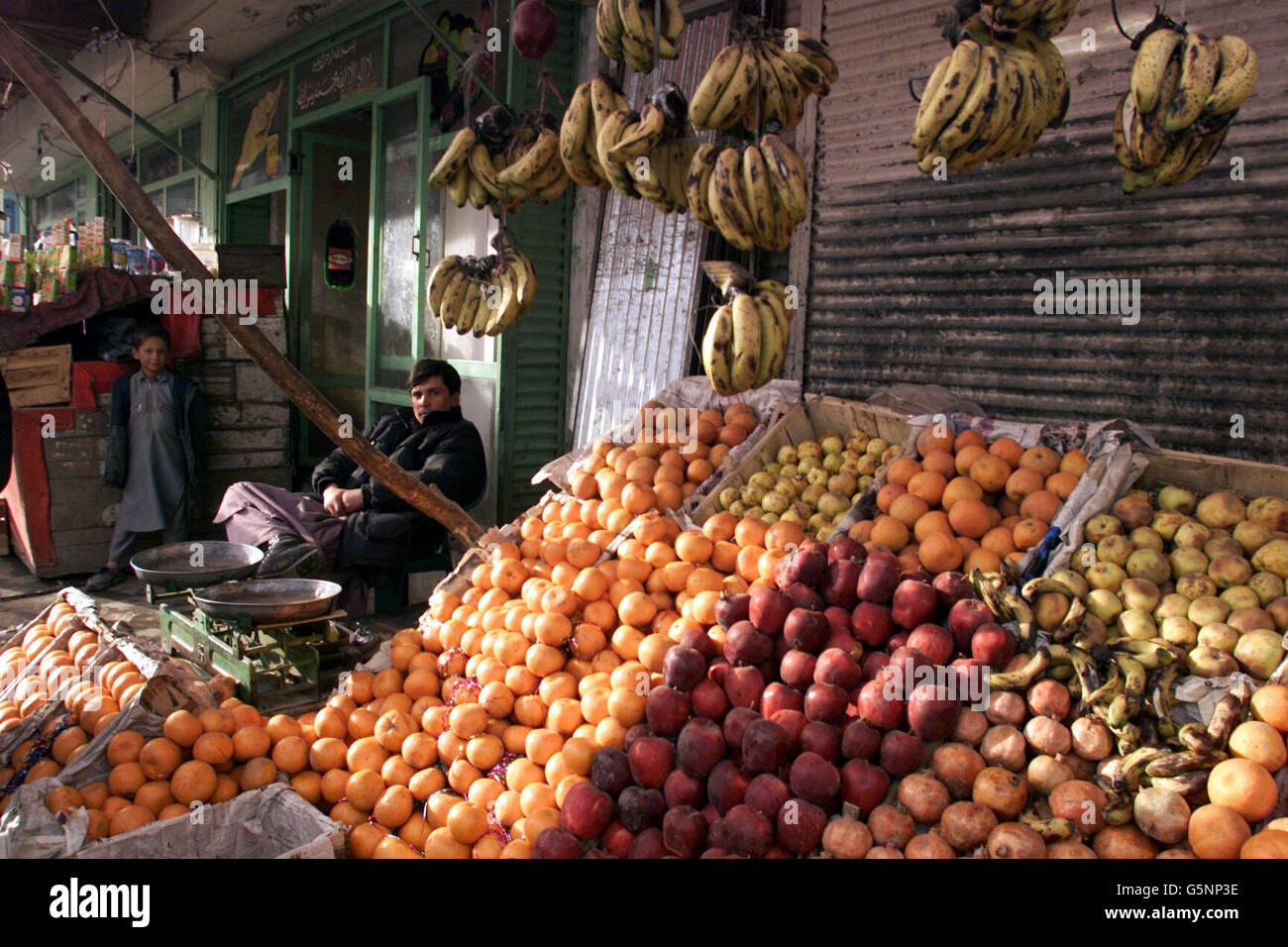 Stall in a shop hi-res stock photography and images - Alamy