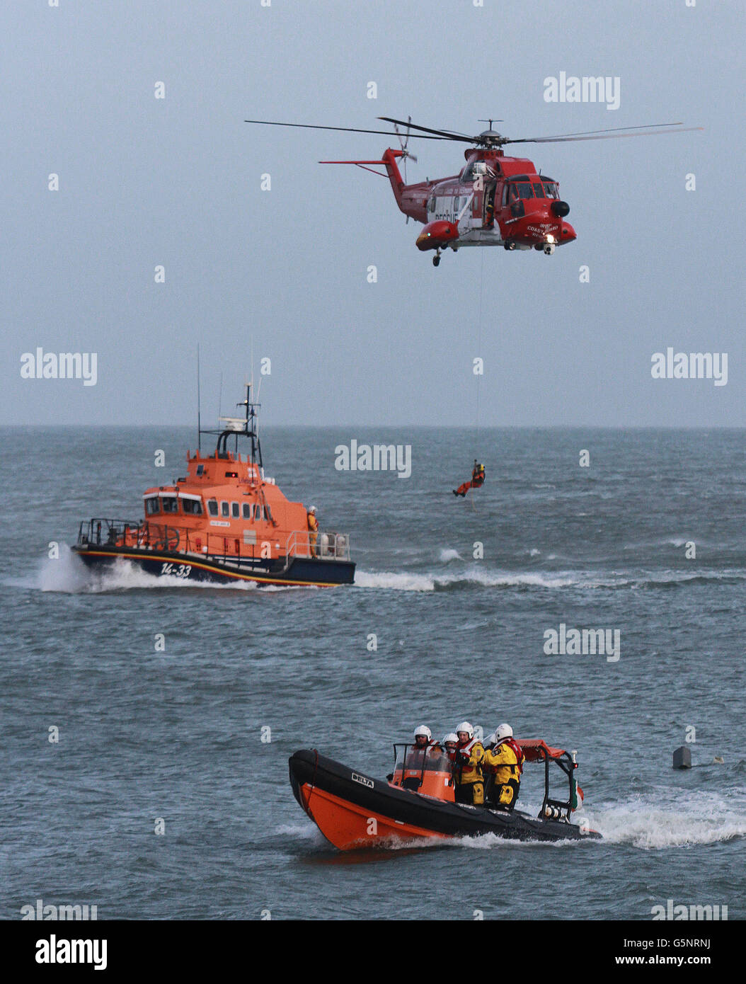 Irish Coast Guard and RNLI joint training exercise Stock Photo - Alamy