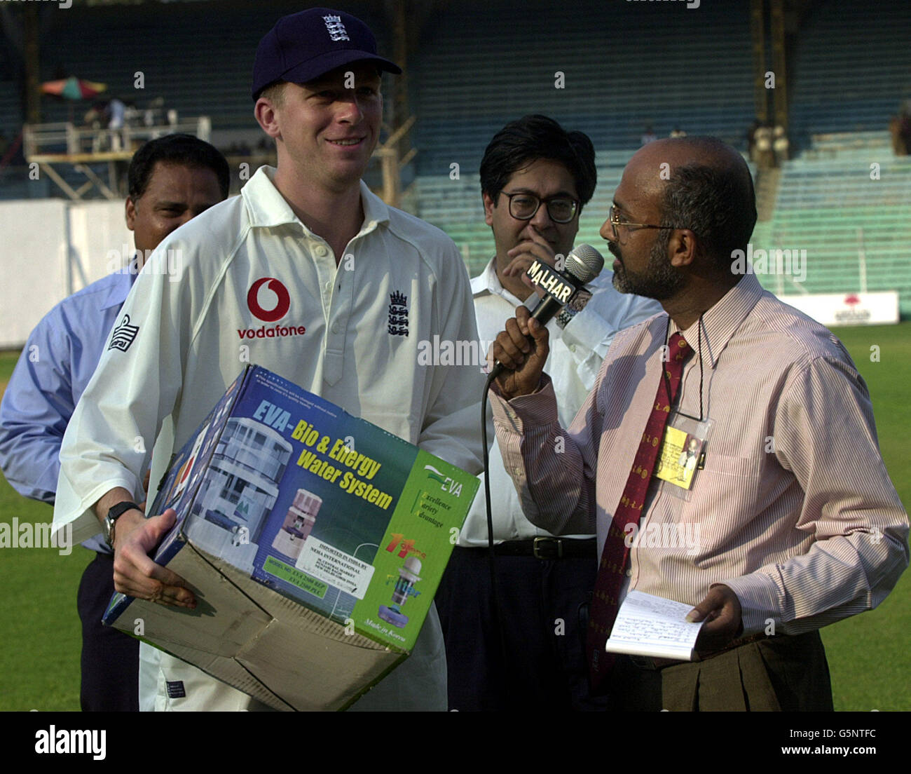 Box cricket game hi-res stock photography and images - Alamy