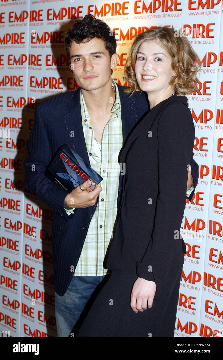 Empire Film Awards Bloom. Actor Orlando Bloom with his Best Debut Award ...