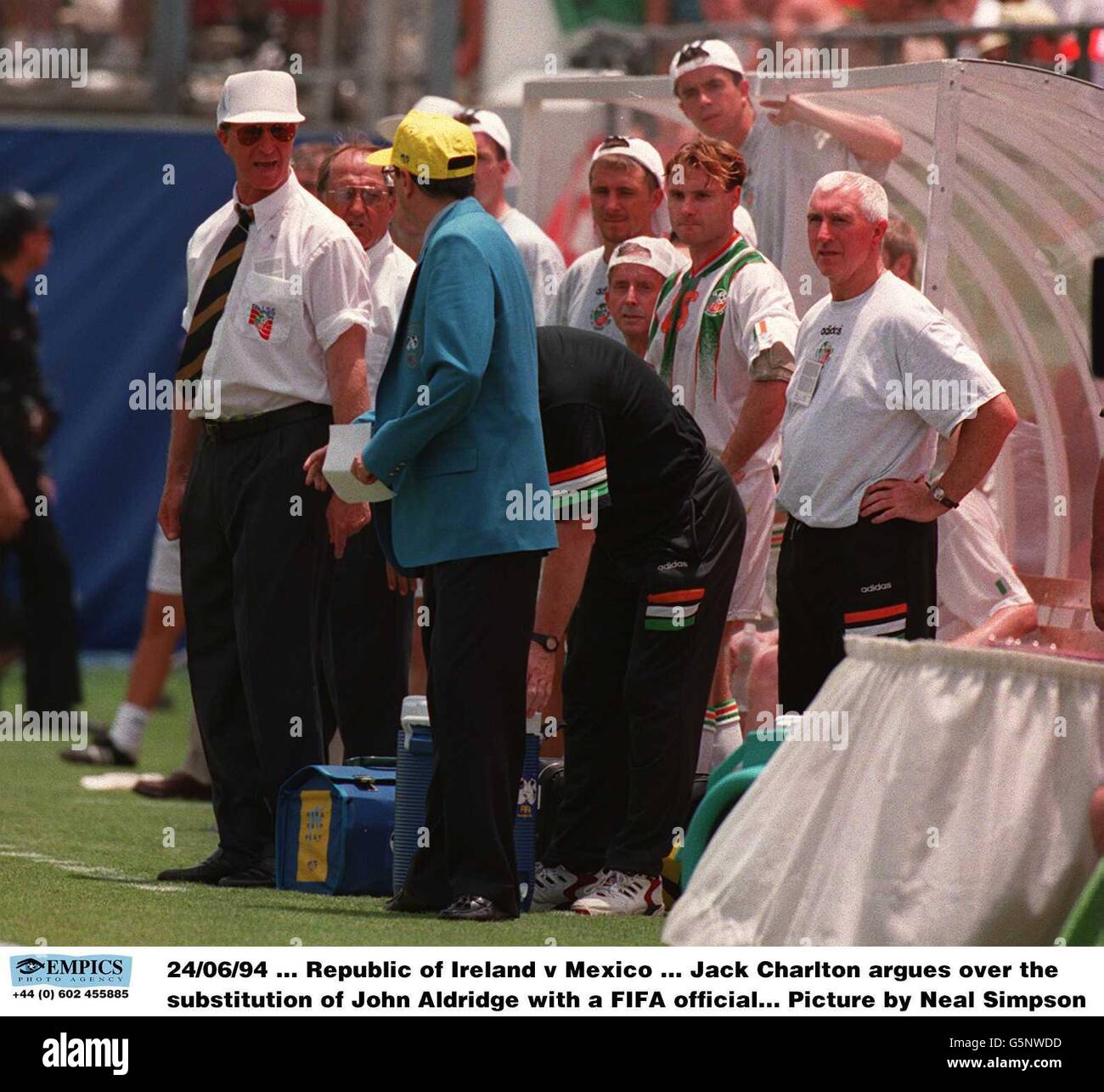 John aldridge 1994 world hi-res stock photography and images - Alamy