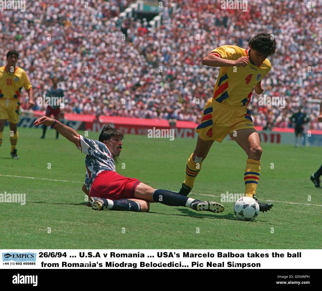 EMPICS, 1 U.S.A v Romania .... Soccer World Cup 94 Stock Photo - Alamy
