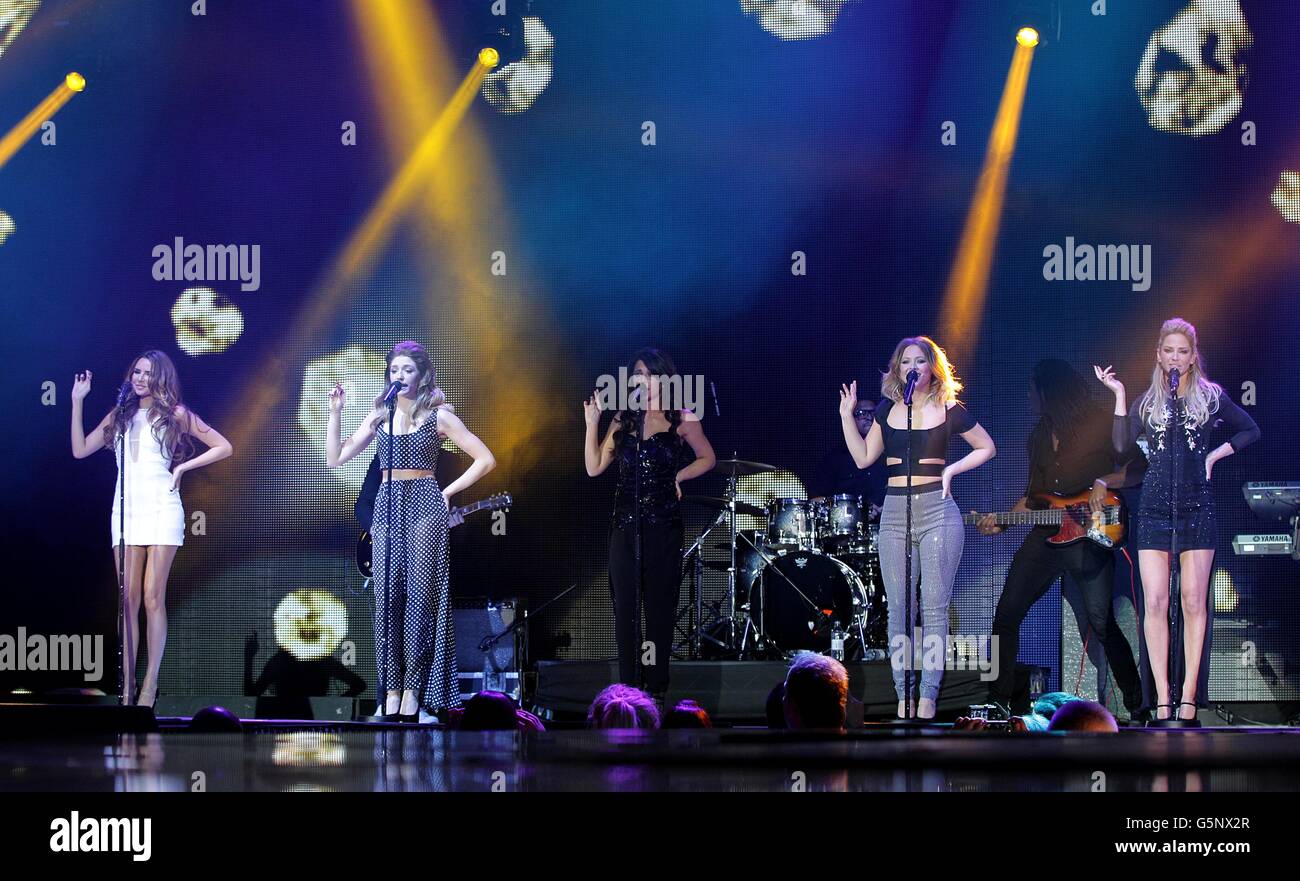 Girls aloud on stage capital fm jingle bell ball arena hi-res stock ...