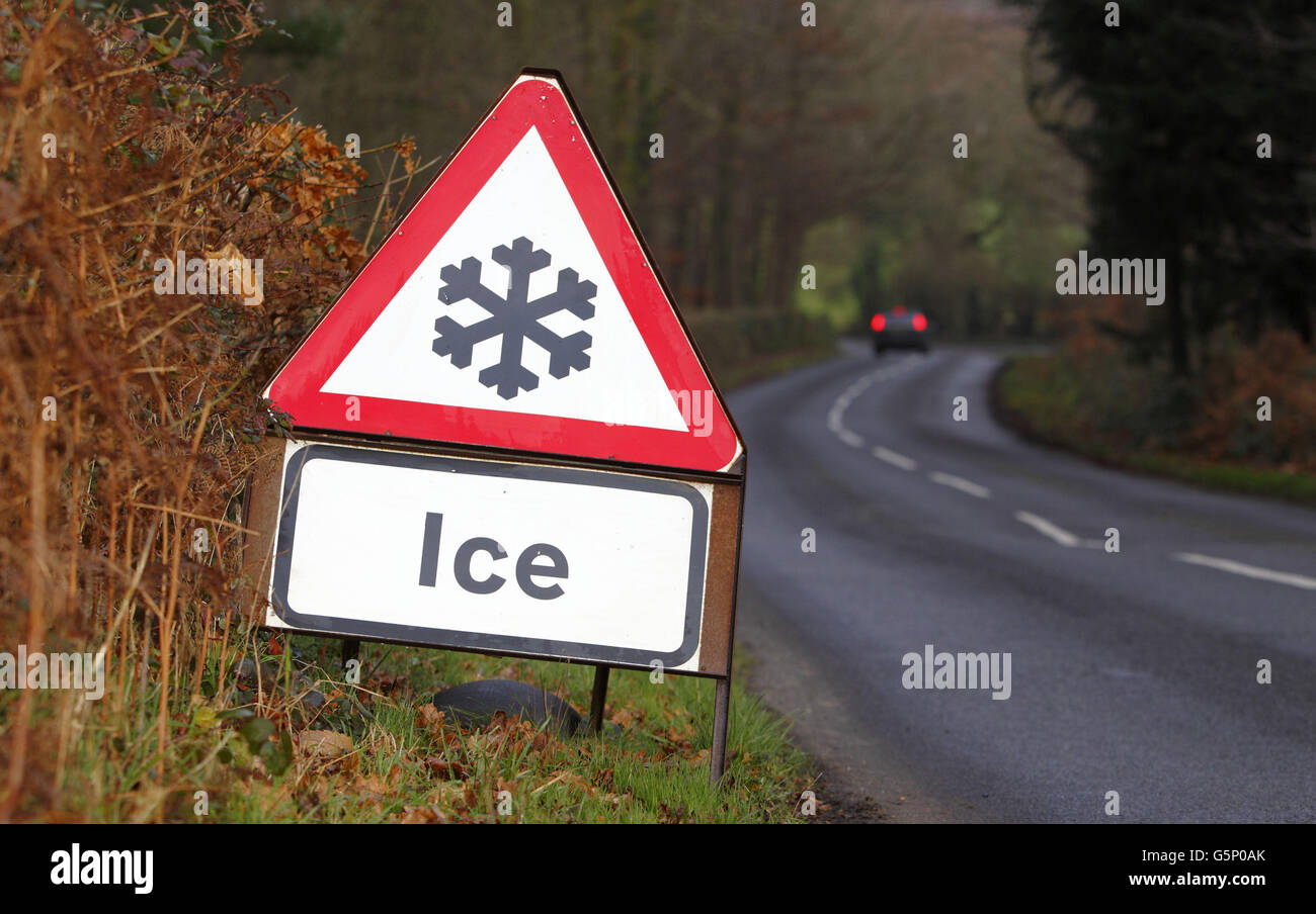 Weather - Winter Scene - Ice Warning Sign - Westbourne, West Sussex ...