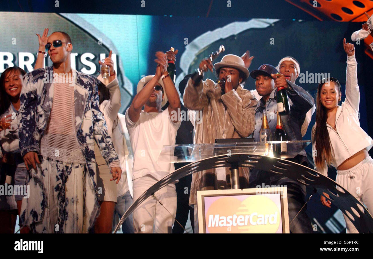 Members of the UK Garage collective So Solid Crew accept award for best ...