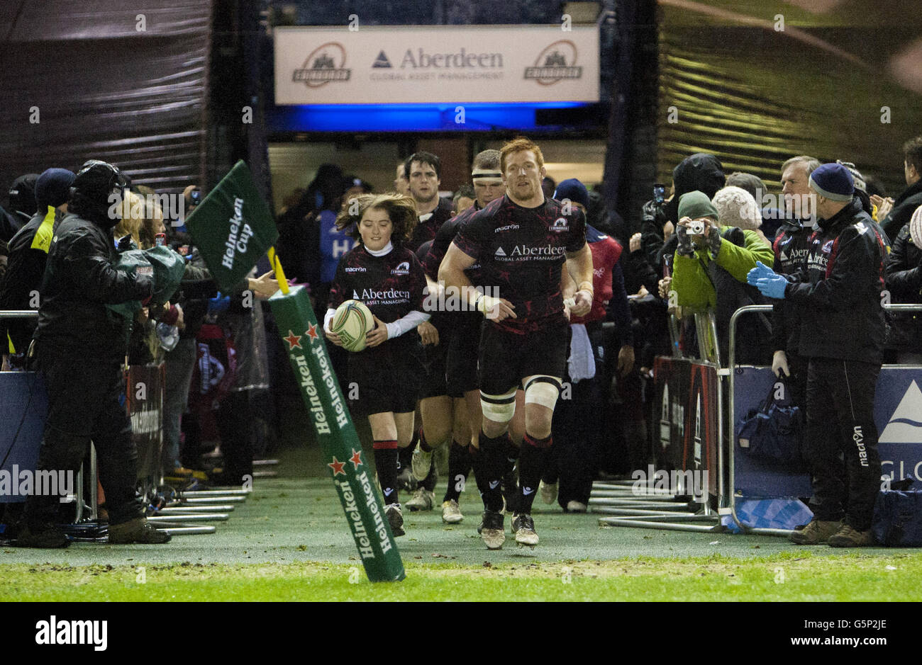 Edinburgh rugbys roddy grant leads out the team the game hi-res stock ...