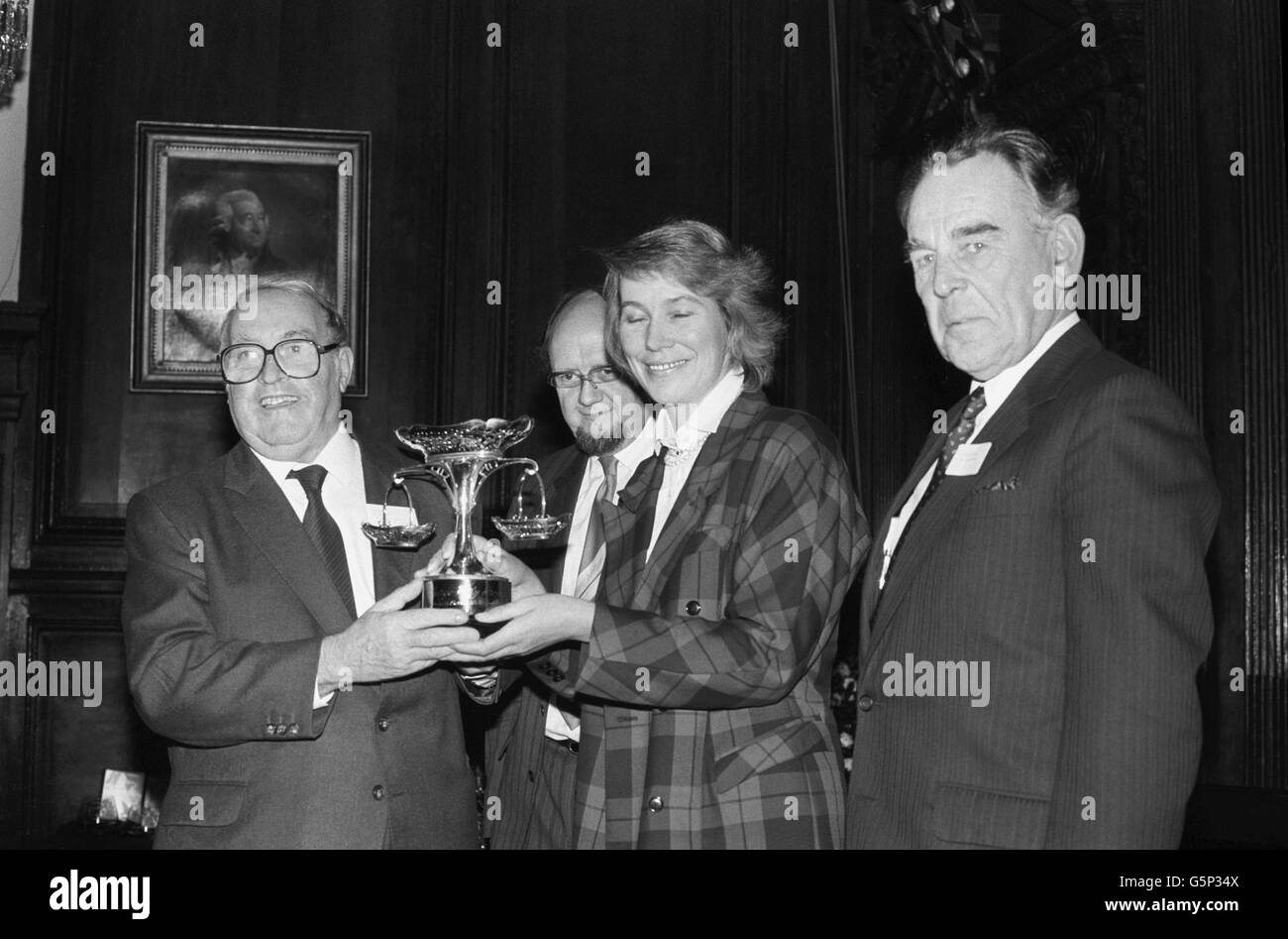 Beautiful london house Black and White Stock Photos & Images - Alamy