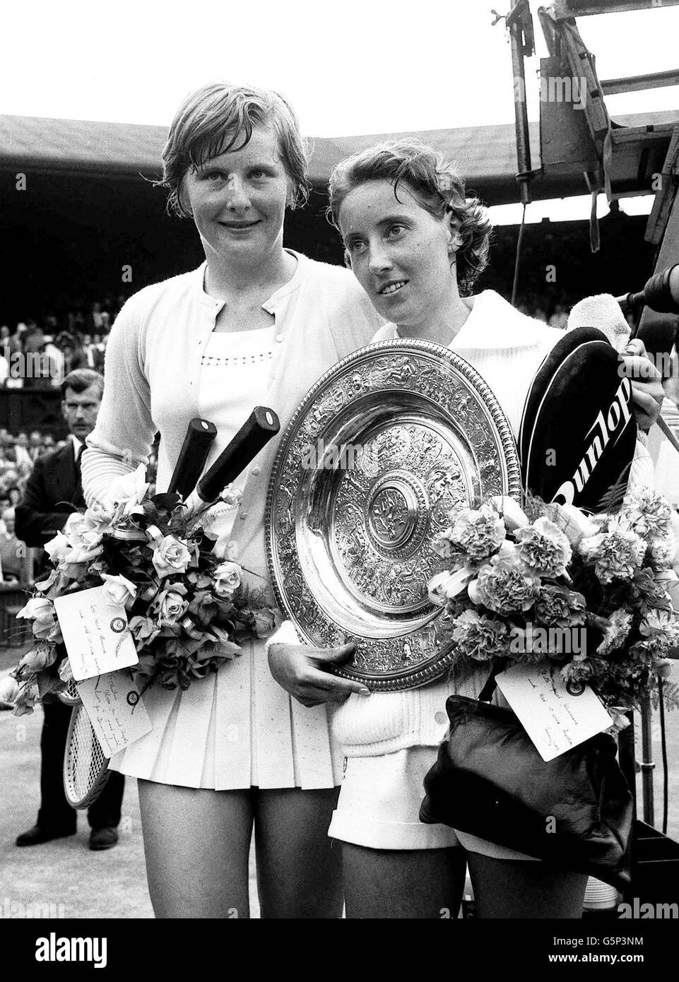 Angela mortimer hi-res stock photography and images - Alamy