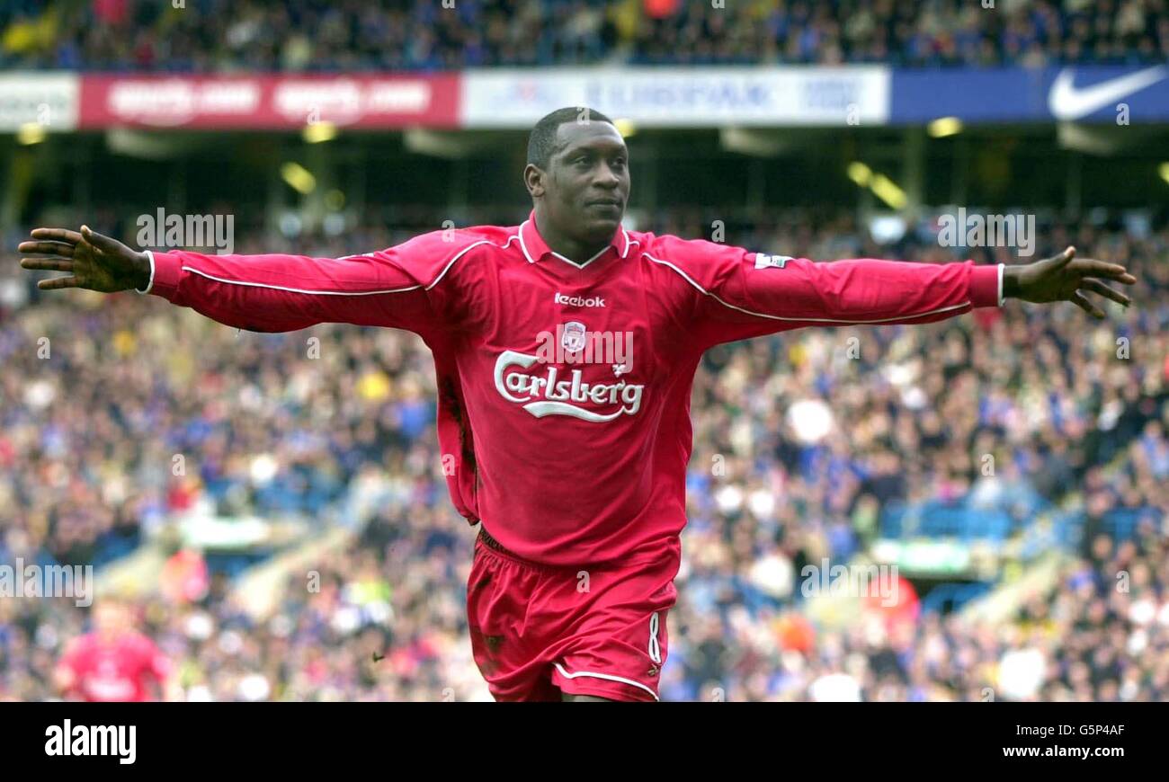 Emile heskey celebration liverpool hi-res stock photography and images ...