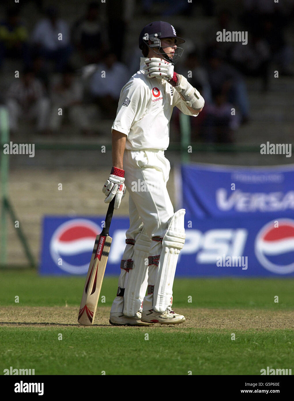 CRICKET - ENGLAND'S JAMES FOSTER Stock Photo - Alamy
