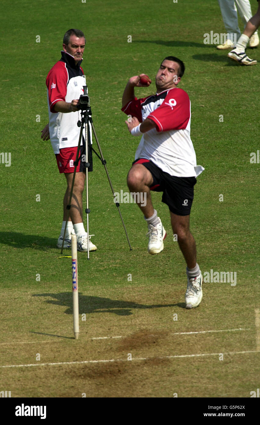 CRICKET ENGLANDS JAMES ORMOND/PHIL ONEIL. CRICKET - England's James ...