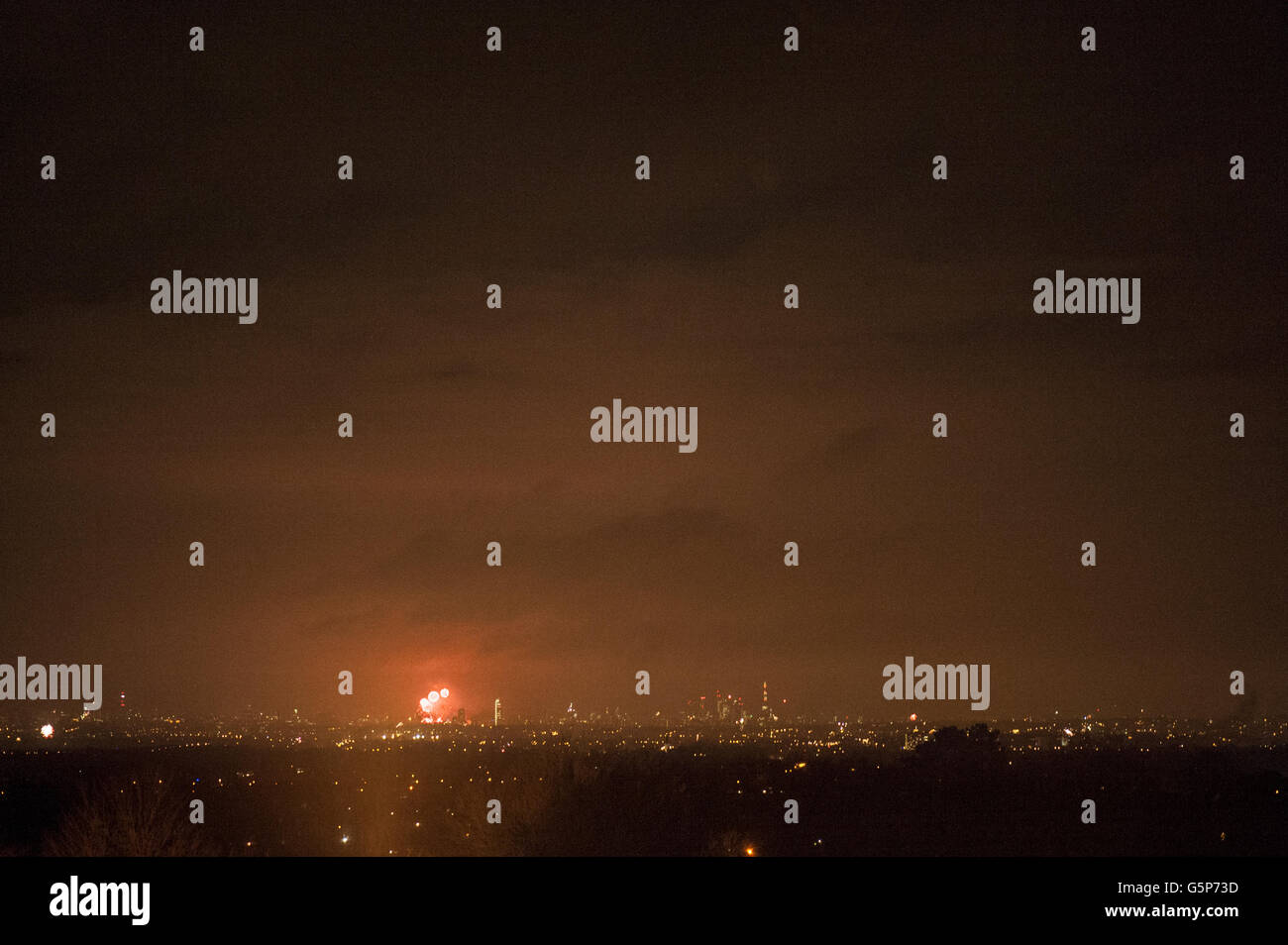 London new years eve party hi-res stock photography and images - Alamy