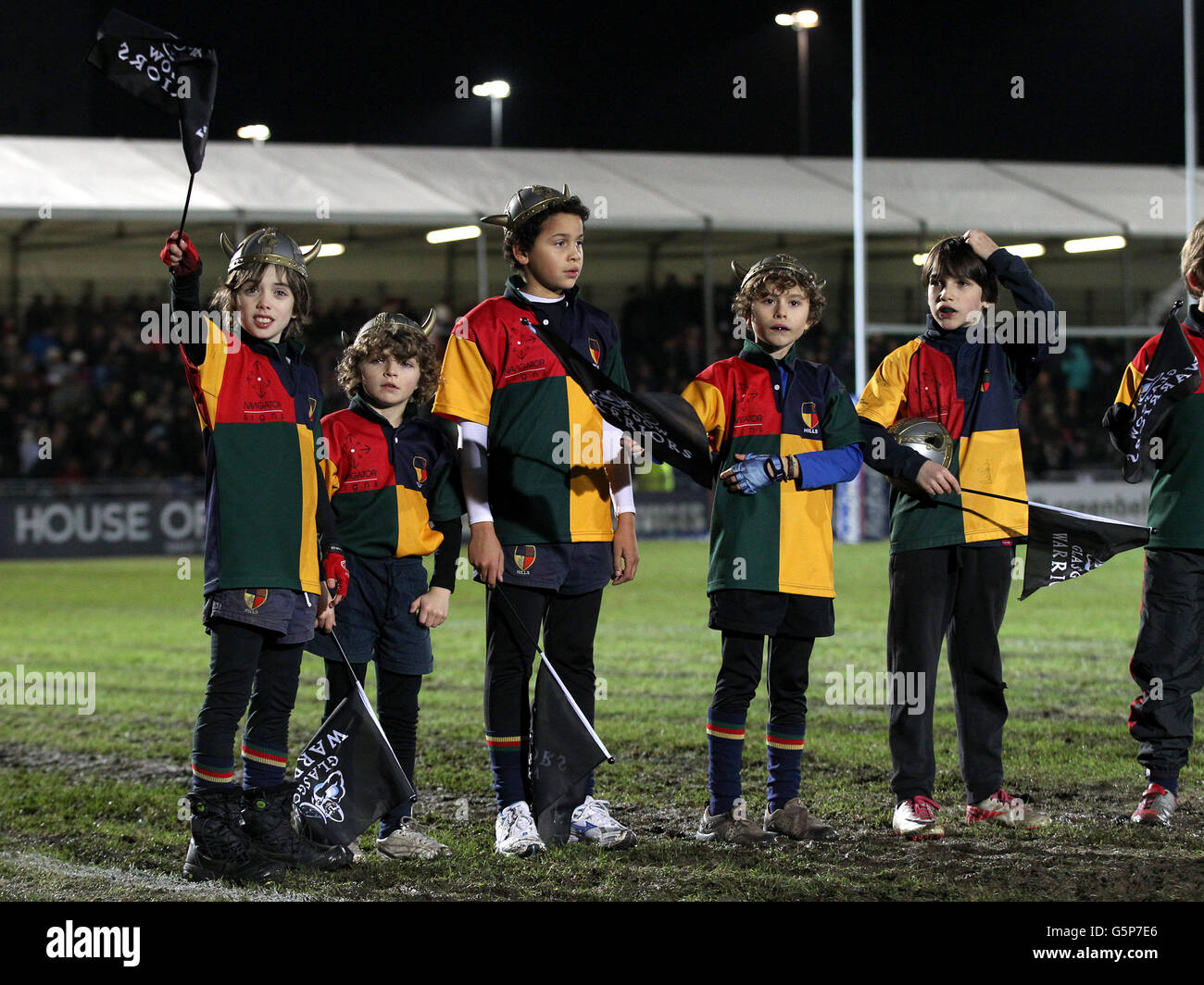 Children form a guard of honour for the teams before the game Stock ...