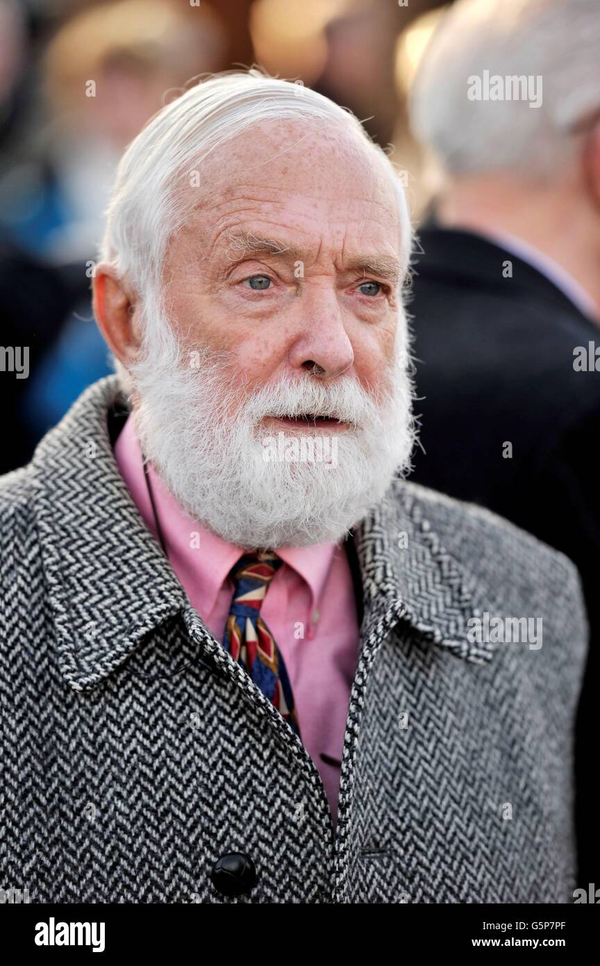Retired GP Dr John Frankland who managed to save PC Pat Abram from the ...