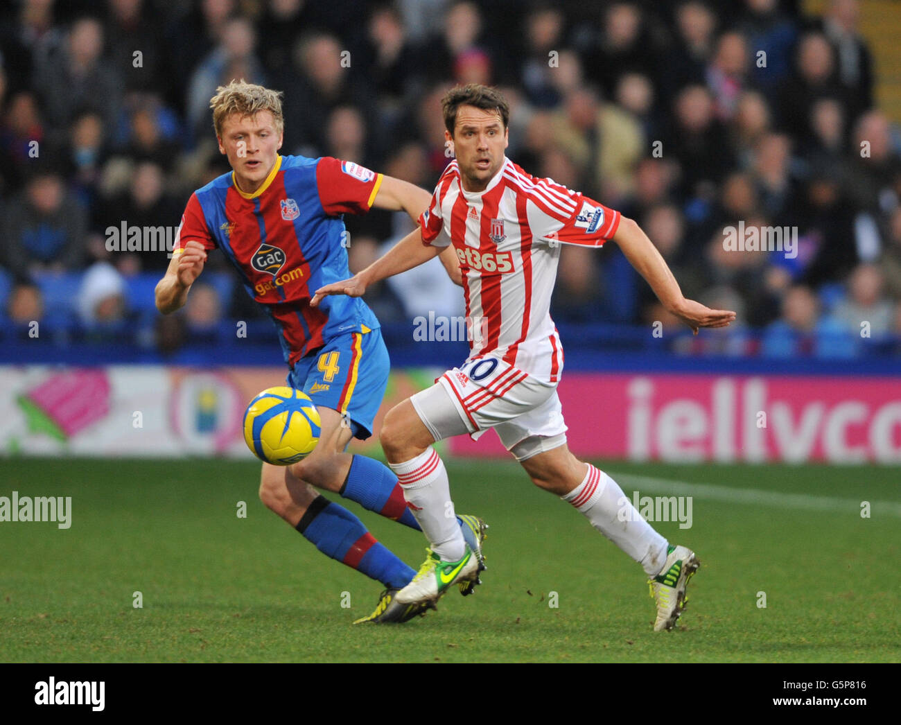 Crystal Palace's Jonathan Parr and Stoke's Michael Owen during the FA ...