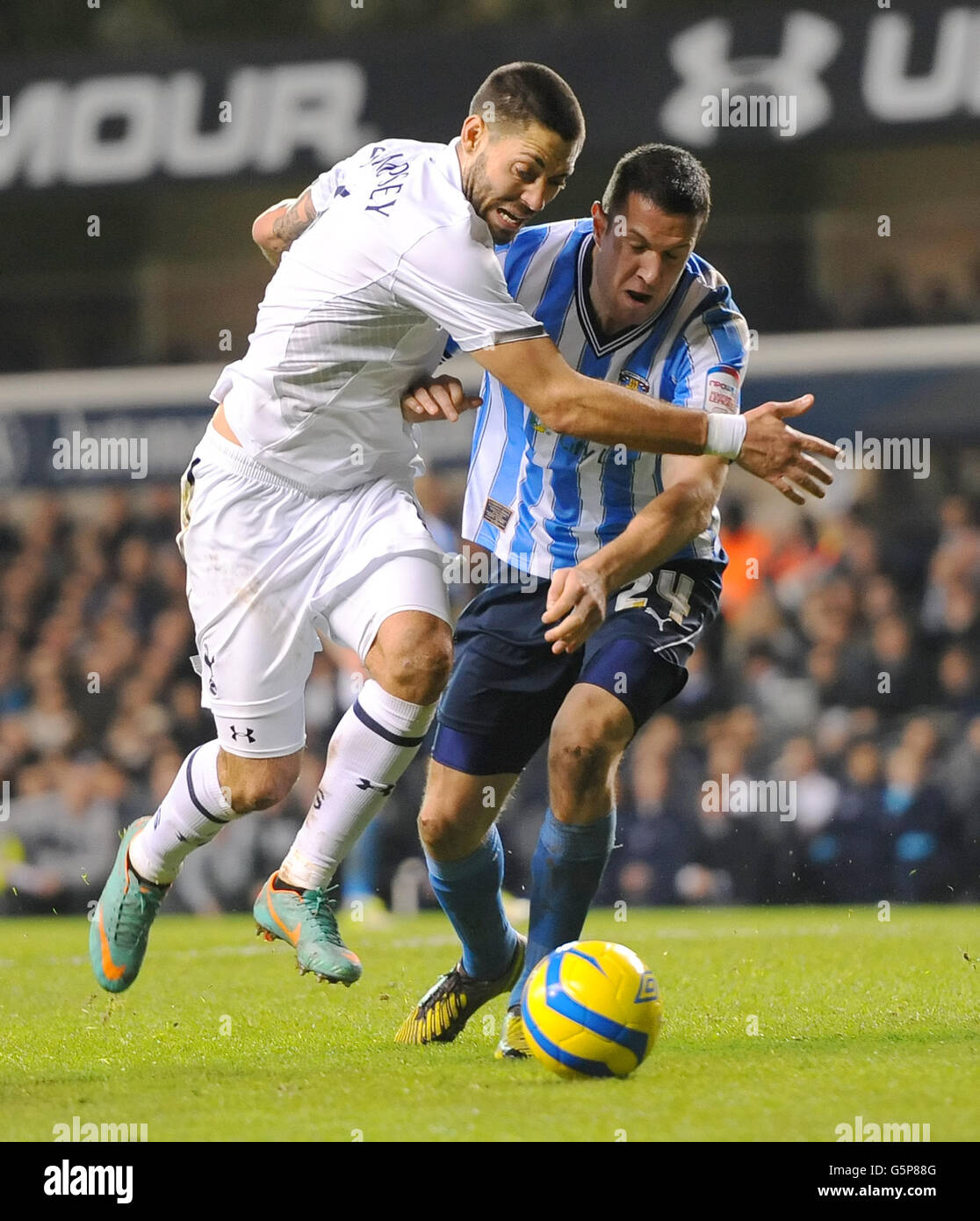 Soccer tottenham 1987 commemorative kit hi-res stock photography and ...