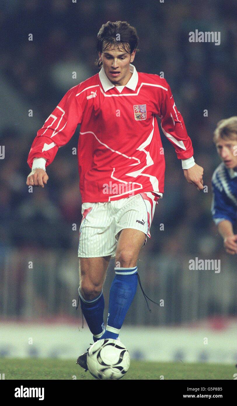 Patrik berger czech hi-res stock photography and images - Alamy