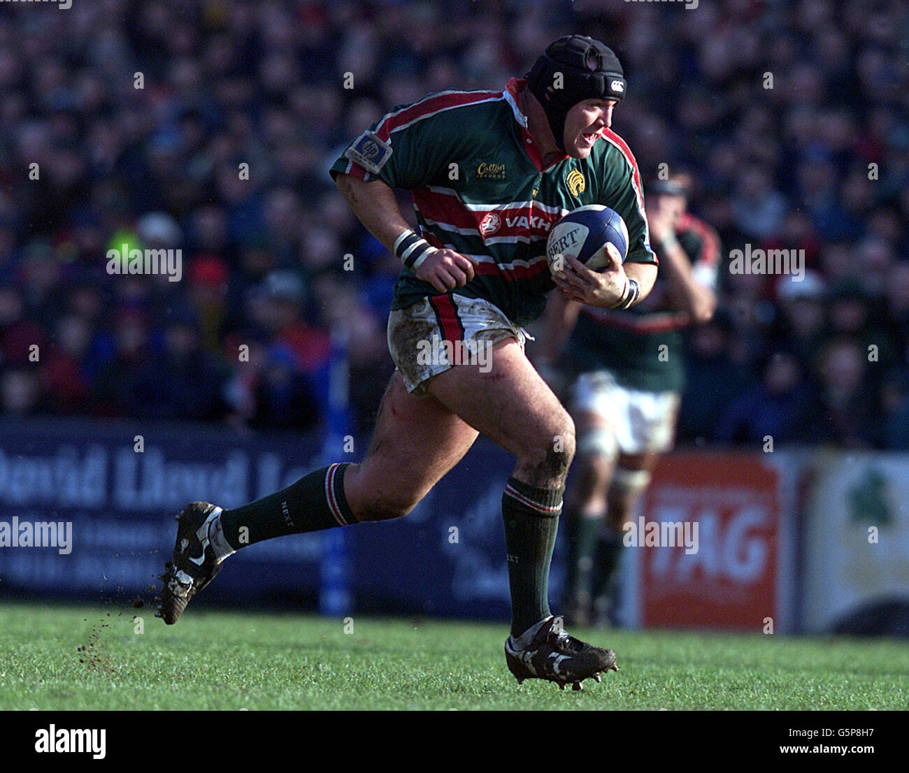 Sport rugby union scrum hi-res stock photography and images - Alamy