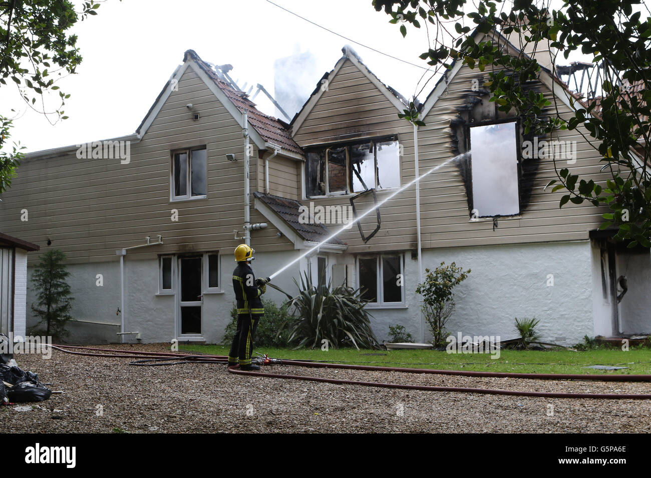 Ringwood, Hamphire, UK. 22nd June 2016. A major fire has taken hold at ...