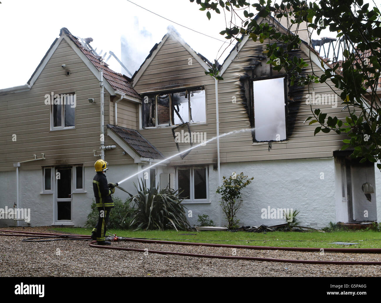 Ringwood, Hamphire, UK. 22nd June 2016. A major fire has taken hold at ...