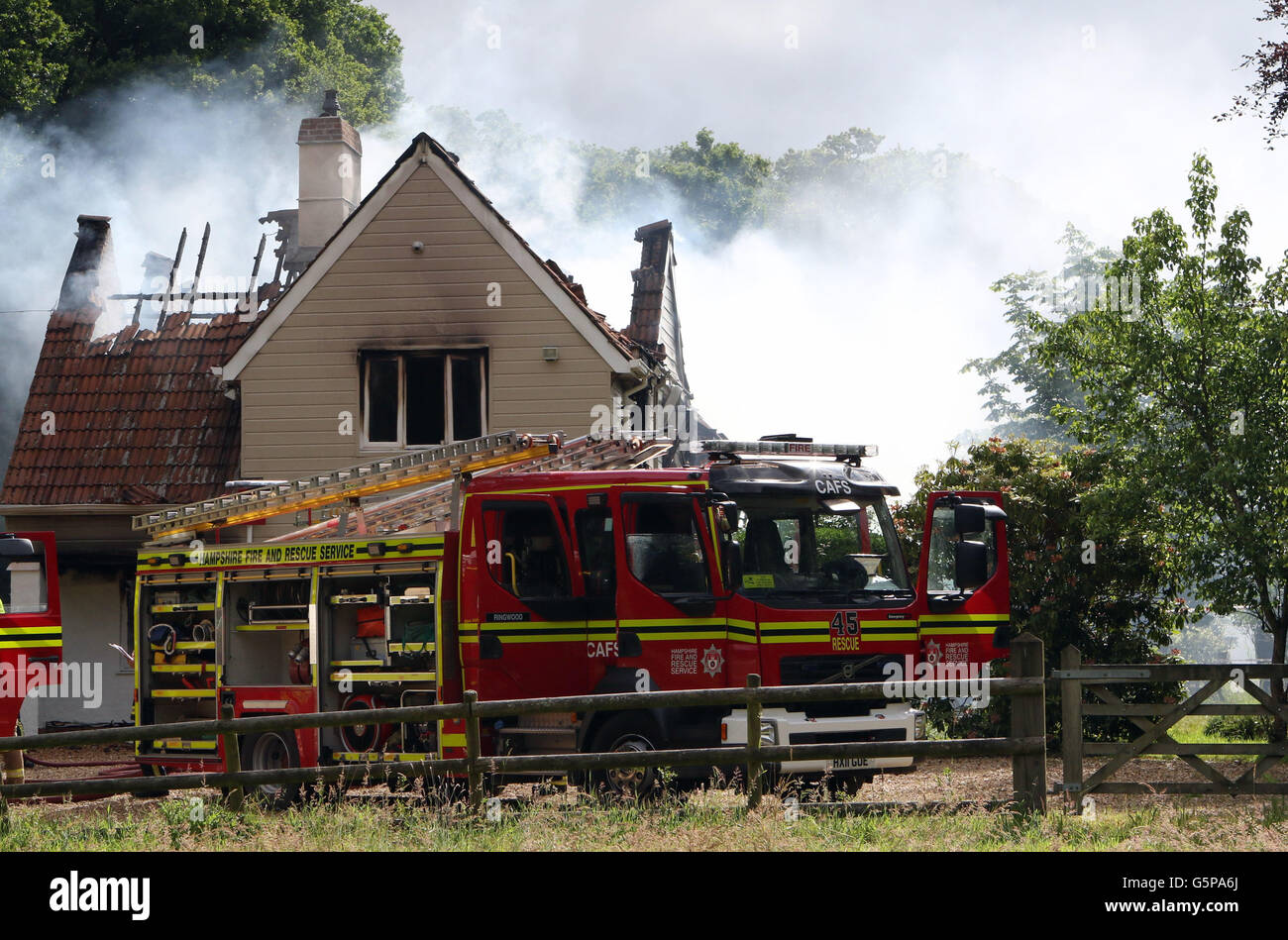 Ringwood, Hamphire, UK. 22nd June 2016. A major fire has taken hold at ...