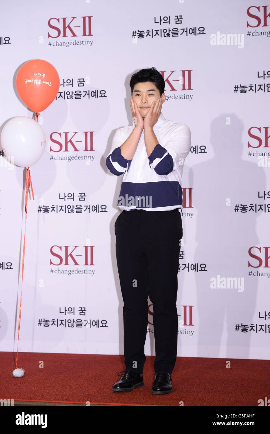 Seoul, Korea. 21st June, 2016. Hie-ae Kim, Sunny and Jong-shin Yoon ...