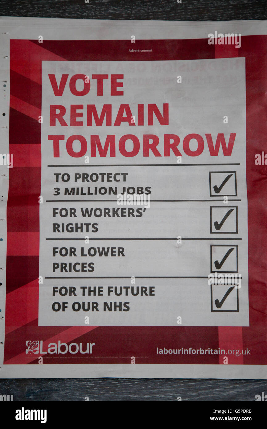 London UK 22 June 2016 - Labour's Vote Remain campaign takes out an ...